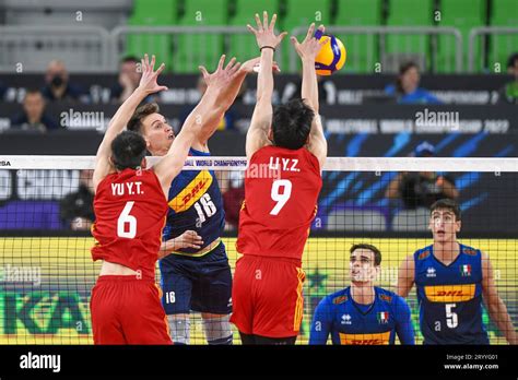 Yuri Romano Italy Li Yongzhen Yu Yuantai China Volleyball World