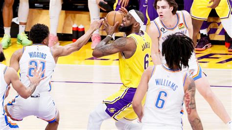 Los Angeles Lakers Vs Oklahoma City Thunder