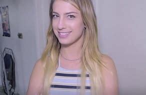 Su sueño es vender casas y follar en PropertySex Bingo Porno XXX