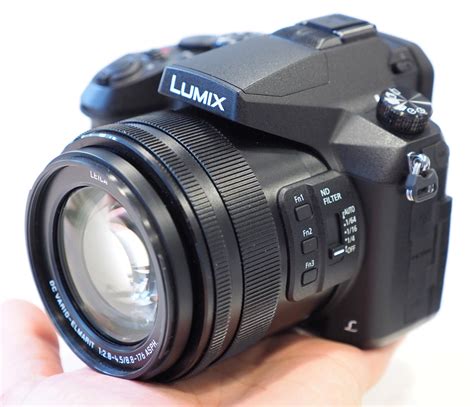 Panasonic Lumix FZ2000 (FZ2500) Expert Review | ePHOTOzine