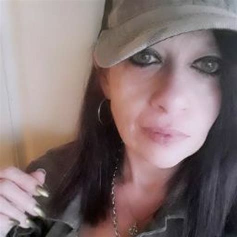 Melanie Bosquez Youtube