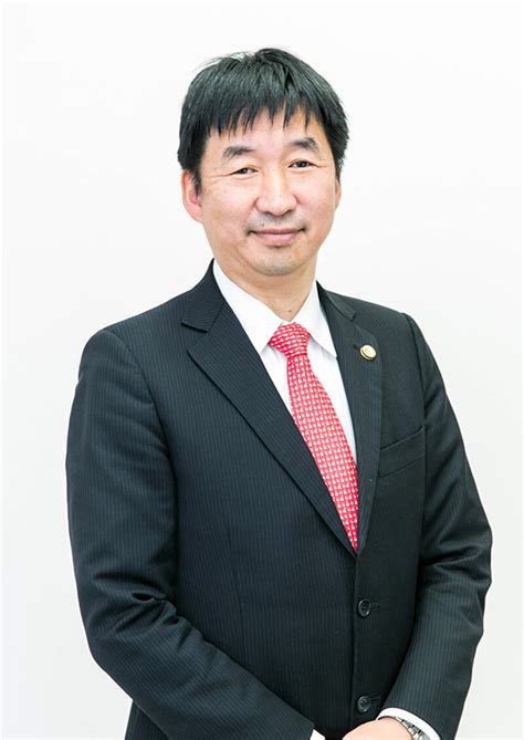 小田 学洋 弁護士紹介 顧問弁護士なら咲くやこの花法律事務所