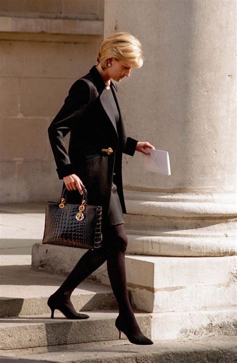 Princess Dianas Best Fashion Dianas Most Iconic Style Moments Royal