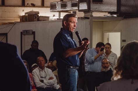 As Desantis Campaigns Disney Sees A Long Road Ahead The New York Times
