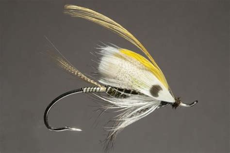 Ken Iwamasa Salmon Fly White Yellow Salmon Fly 15 Spinoza Rod Company