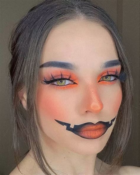 Pin By Nadine S On Halloween Halloween Pumpkin Makeup Halloween