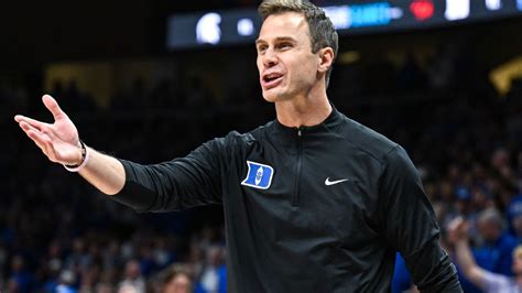 Jon Scheyer To Take A Hard Look At Dukes Cramping Issues Abc11