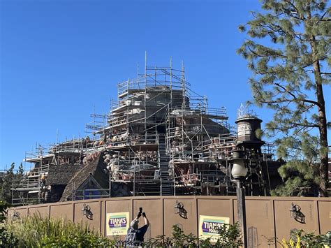 Friend Sent Me This Tianas Tower Is Up Rdisneyland