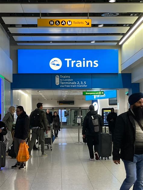 런던여행 히드로공항에서 시내 패딩턴역 영국 교통권 정리 오이스터카드 구입 충전 환불 스탠스테드공항 가는법 네이버 블로그