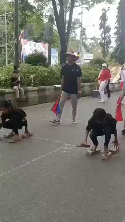 Team Building Activity Hula Hoop Pass Artofit