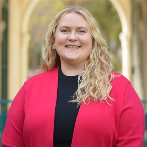 Kendra Straub School Of Communication Sdsu