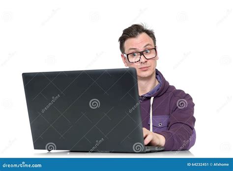 Programmatore Con Il Computer Portatile Su Fondo Bianco Immagine Stock