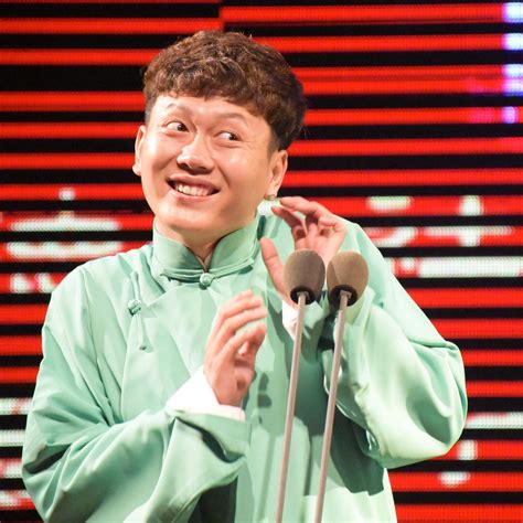 闫云达张云雷闫云达曹云金云雷大山谷图库
