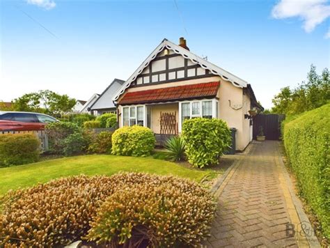 Bristol Estate Agents Brunt Fussell