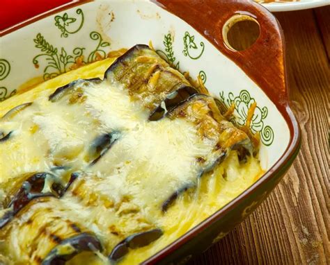 Baked Cheesy Eggplant Rolls