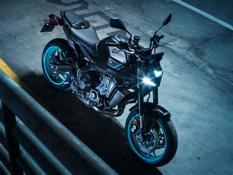 Galeria De Fotos Yamaha MT Visual Agressivo E Motor Amplificado MOTOO
