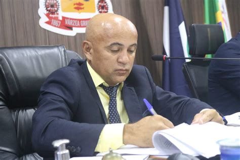 Pedrinho Promulga Lei Que Autoriza Poder Executivo Disponibilizar