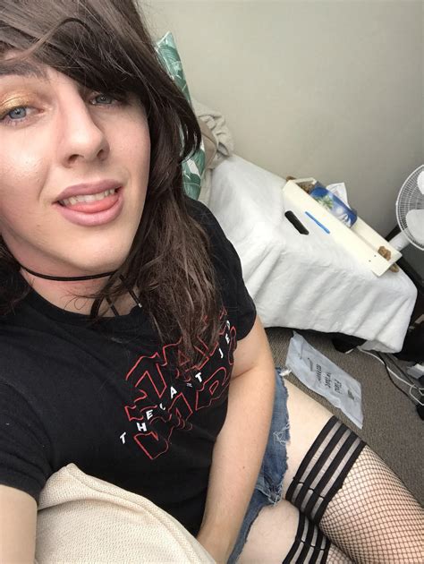 Your Wish Is My Command Scrolller