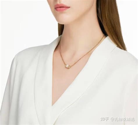 结婚纪念日送什么礼物给老婆？