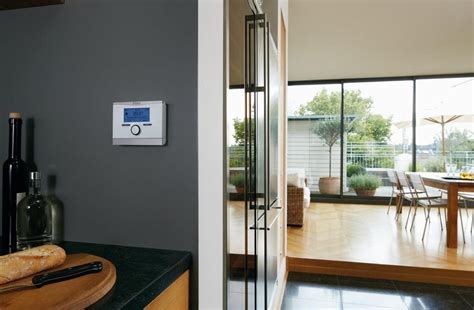 VRC 700 VRC 700f Weather Compensating Thermostats A Wired Or