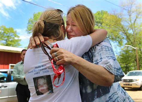 Probe Into Slaying Of 16 Year Old Molly Bish Remains Active Da Says