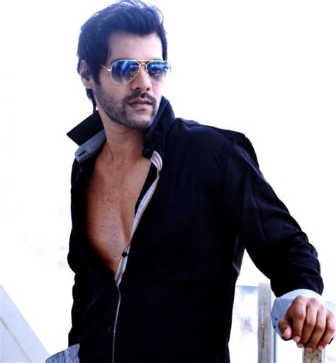 Kumkum Bhagya How Does Abhi Aka Shabbir Ahluwalia Earn His Living
