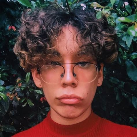 Dylan Adams 🏳️‍🌈 Dylanadams • Threads Say More