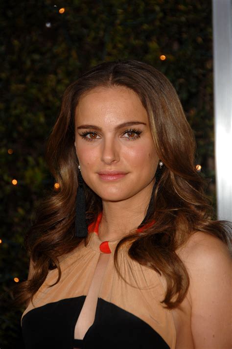 Natalie Portman No Strings Attached Premiere In California 011111