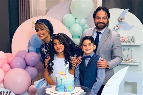 تیپ خاص بابک جهانبخش و همسرش در تولد نیلا عکس ایران آرت