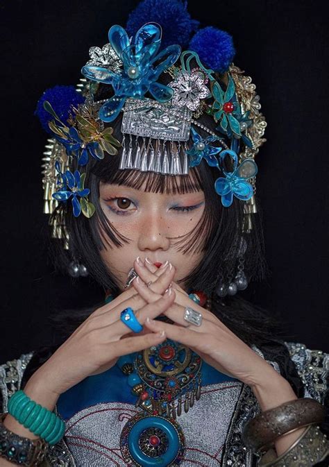 Pin Von Vasia Patiniotou Auf Project Ethnic Charakterzeichnung Figur