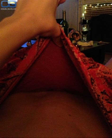 Britt Robertson Nude Pictures Photos Playboy Naked Topless Fappening