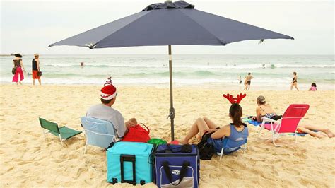 Christmas At Bondi Beach 2016 Photos The Border Mail Wodonga Vic