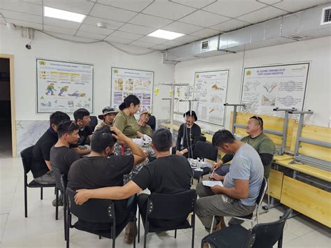 Түймрийн голомтод ажиллаж байгаа алба хаагчдад эмчилгээ үйлчилгээ үзүүлж байна