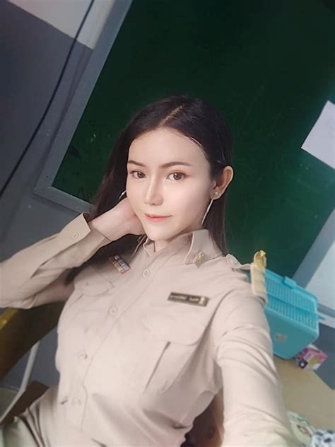 ครูเบล เปิดวาร์ปคุณครูสาวสวย ที่กำลังดังในโซเชียล