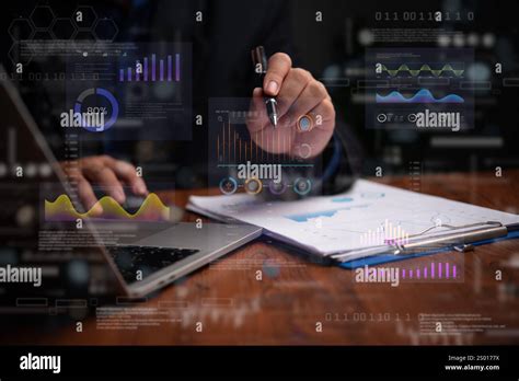 Hand Analyzing Financial And Statistical Data Through Holographic
