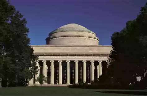 25 Best Marine Biology Colleges Fees Score And All Stats 2025