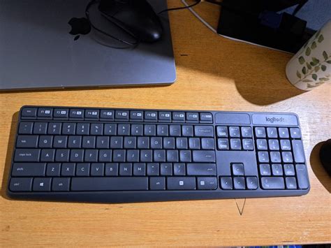 Logitech Keyboard And Mouse Computers And Tech Parts And Accessories Computer Keyboard On Carousell