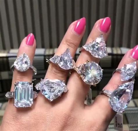 Pin By Callalitha Aesciane On Shiny Things Diamond Ring Diamond