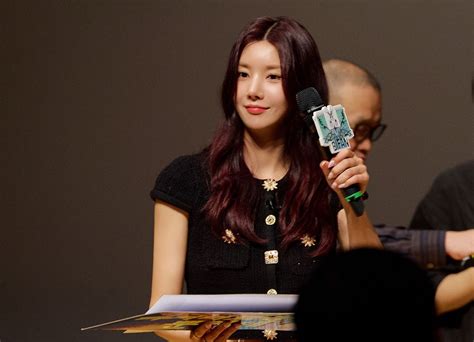 『スマホを落としただけなのに』韓国でワールドプレミア開催 クォン・ウンビ＆中田秀夫監督が舞台挨拶 の画像・写真 ぴあ映画