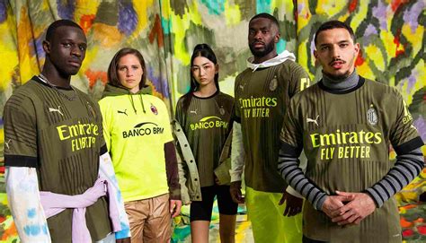 PUMA Presenta La Tercera Camiseta Del AC Milan