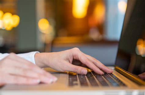 Javaとjavascriptは全く違う！5つの大きな違いと、使い分けの方法も