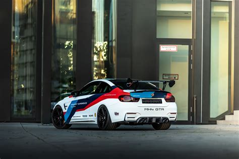 2020 BMW M4 COUPE MH4 GTR BY MANHART Fabricante BMW PlanetCarsZ