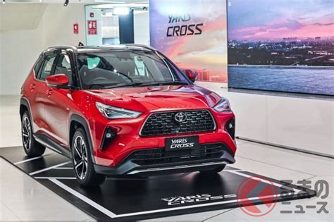 トヨタ新型「ヤリスクロス」公開！ 迫力顔でちょっとビッグ まるで小さな「rav4」な「高級独自仕様」泰で327万円から くるまのニュース