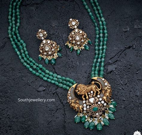 Emerald Beads Necklace With Lion Motif Puligoru Pendant Indian