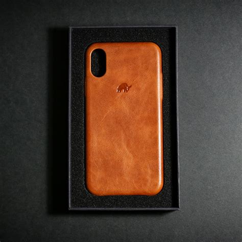 Leather Iphone Case Sienna Xr Bullstrap® Touch Of Modern