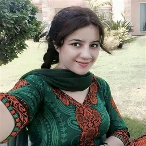 Typical Small Town Pakistani Girl Scrolller