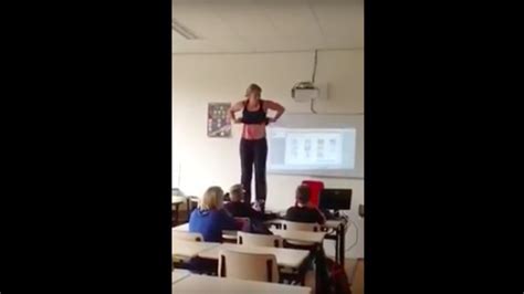 Teacher Strips NAKED To Make Students Understand Anatomy Class Better