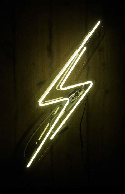 Download Charge Your Iphone Lightning Fast With The New Lightning Bolt Download Charge Your Iphone Lightning Fast With The New Lightning Bolt