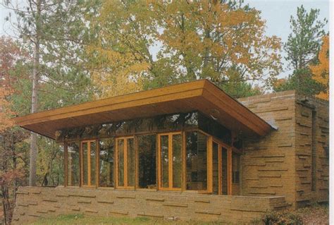 Seth Peterson Cottage