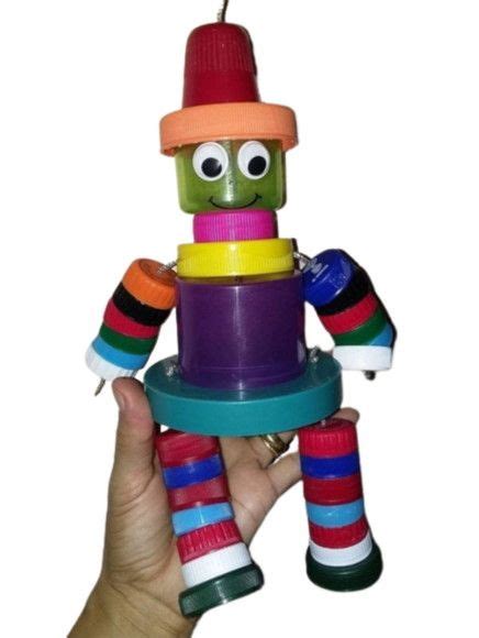 Boneco Com Tampinhas Recicláveis Elo7 Produtos Especiais